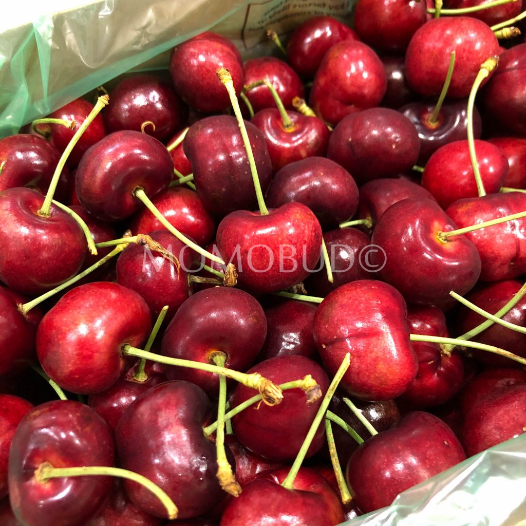 Australian Big Red Cherry (2kg Box) — MomoBud