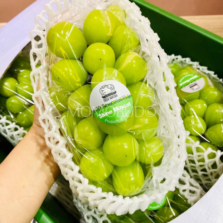 Korean Tamtam Shine Muscat Grapes — MomoBud