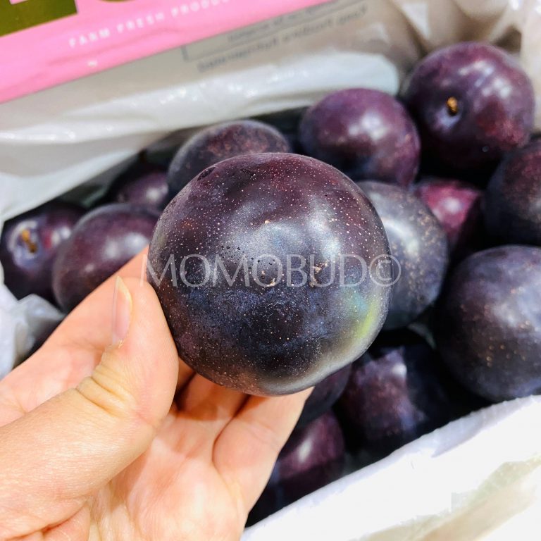 Blossom Blueberry Plum Gift Box (2kg) — MomoBud